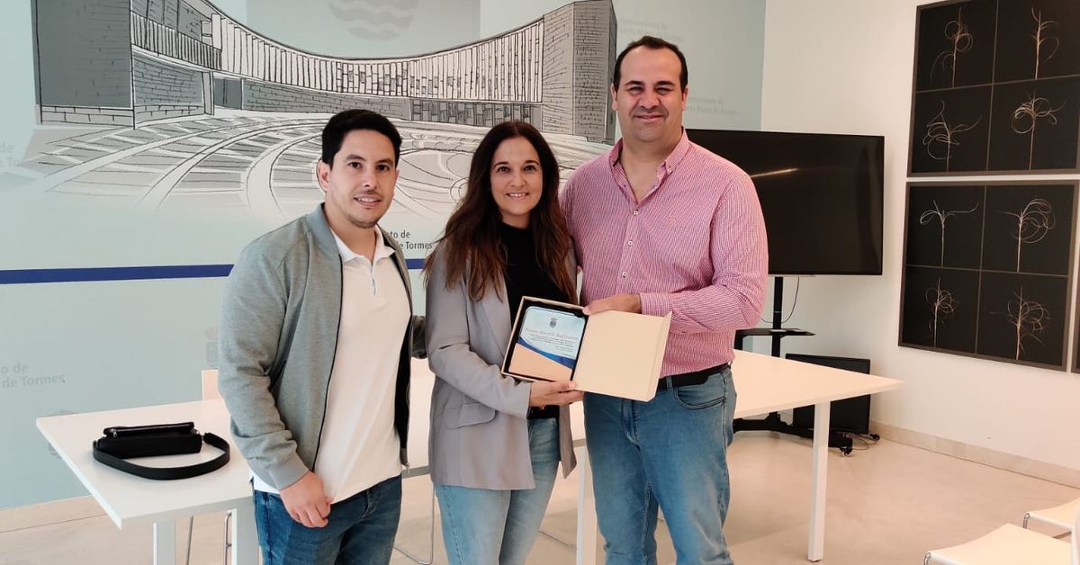 El Ayuntamiento de Santa Marta recibe a Noemí Ballesteros, plata en el ...