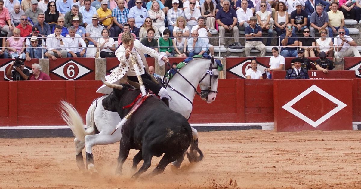 Exhibición de rejoneo en La Glorieta a cargo de Diego Ventura, Rui ...