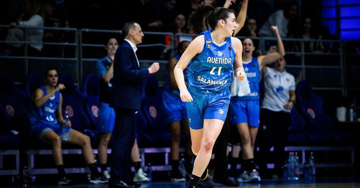 Carleton brilla en su debut con Perfumerías Avenida