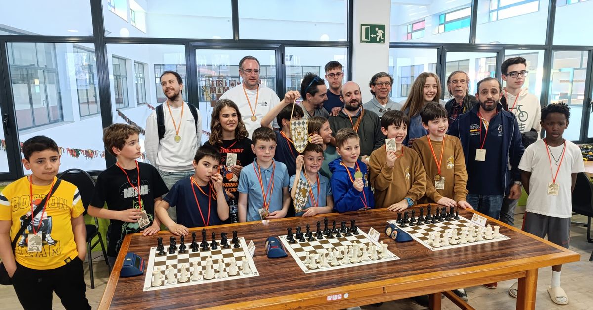 El Maestro Fide José Miguel Ortega, campeón absoluto en el torneo de ajedrez del Día del Libro 2025