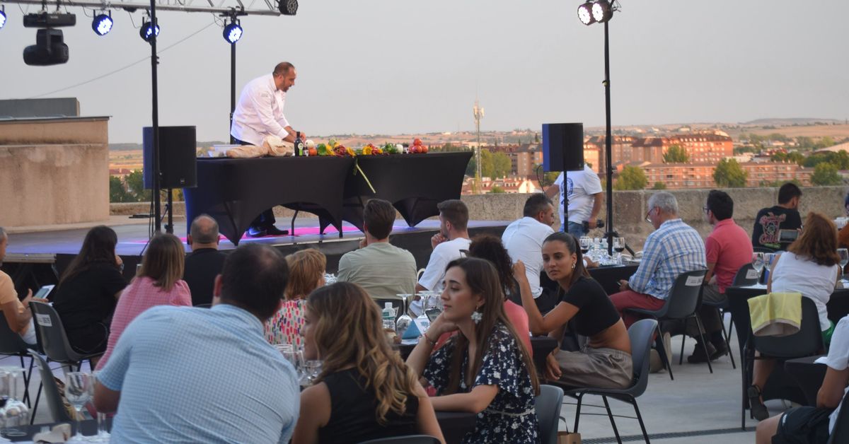 Las Catas del Ramos vencen al calor con una nueva y agradable velada