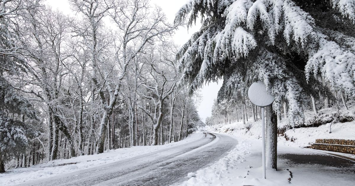 Activado el 'nivel amarillo' para transitar, por nieve, en la carretera ...