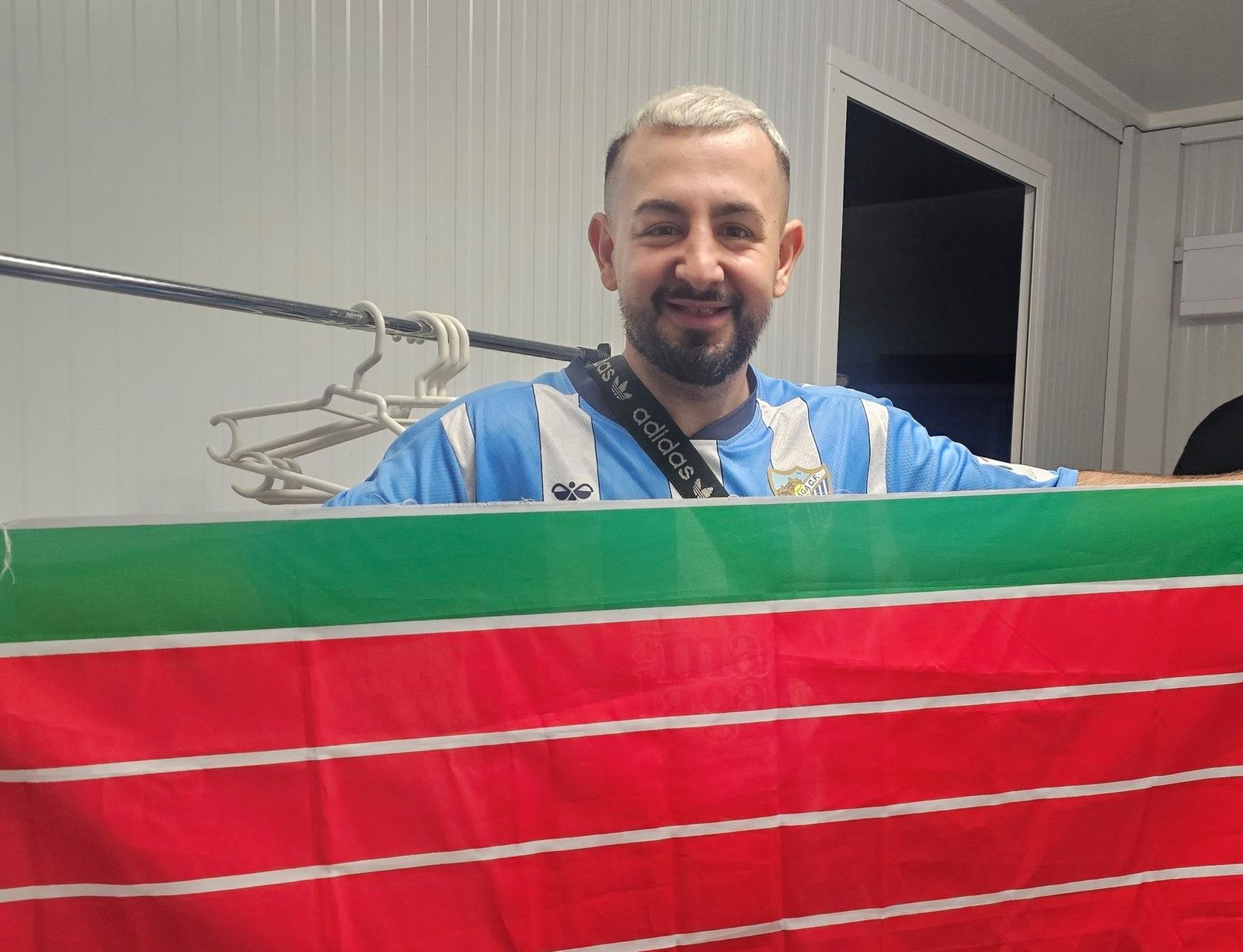 El conocido streamer Papi Gavi presume de Seña Bermeja